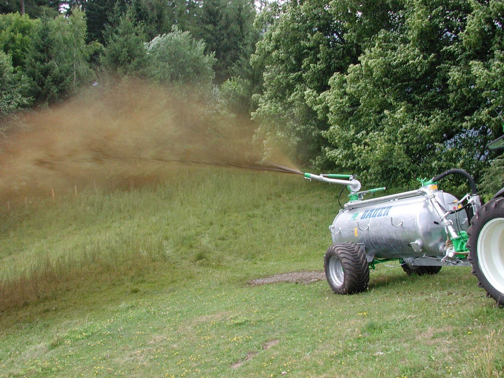 COMBI TANKER K31 - Röhren- und Pumpenwerk BAUER
